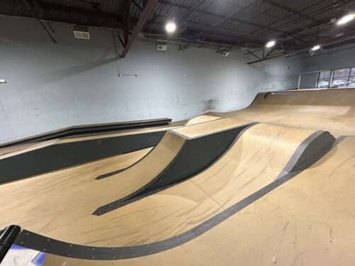 Level Up, An Amazing NEW Indoor Skatepark - Skate The Foundry